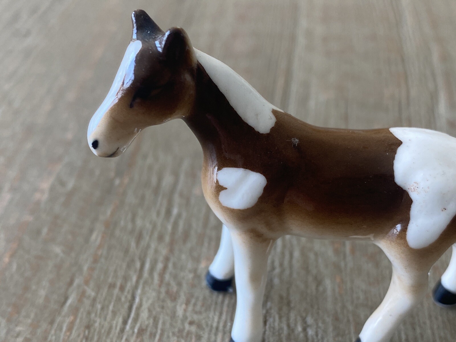 Vtg Hagen Renaker Bone China Miniature Horse Pony Brown White Heart ...