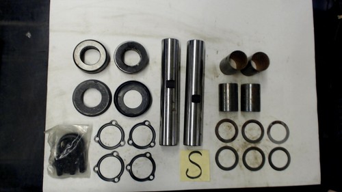 MOOG 8553B (Napa 2621525) King Pin Kit | eBay