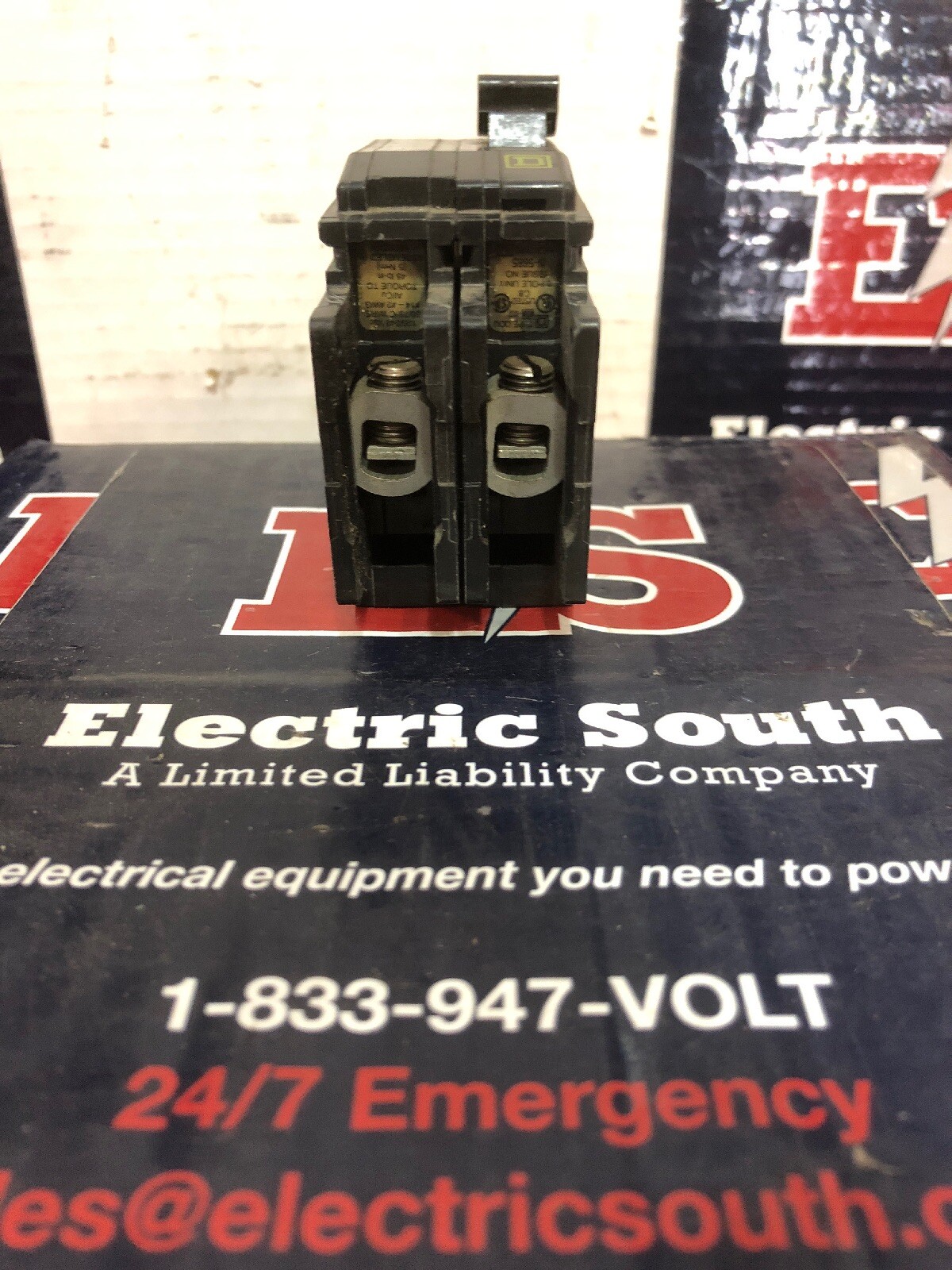 Square D Circuit Breaker QOU220 2 Pole 20 Amp 240 Volt | eBay