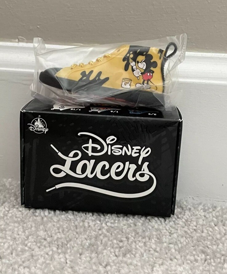 NEW Disney Lacers MICKEY Mini Shoe Mystery Vinyl Figure/Box, Artist ...