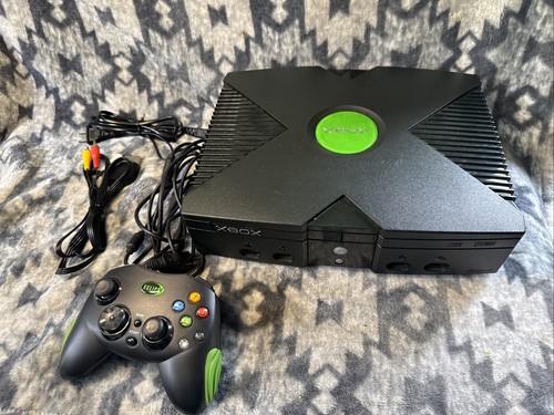 Microsoft Original Xbox Console Bundle W/ Eclipse Controller, Cords ...