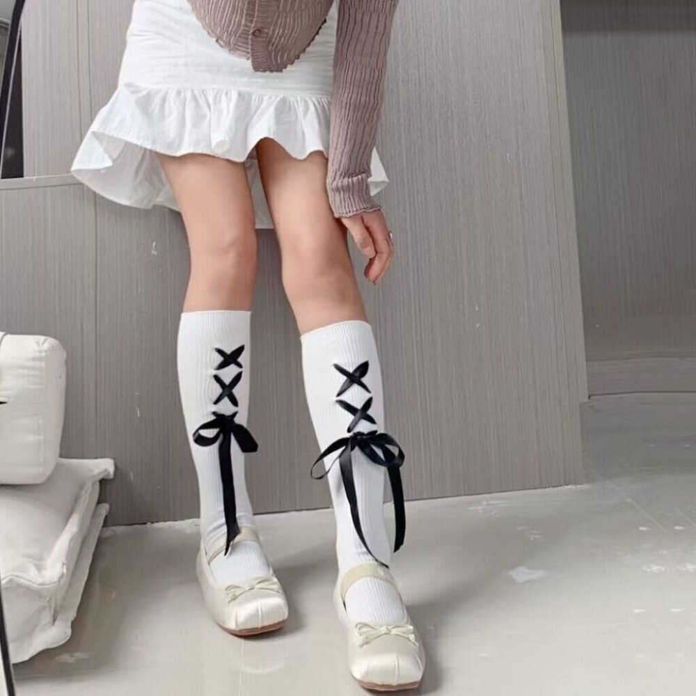 Vertical Stripes Strap Mid Length Socks Ballet Style Middle Tube Socks ...