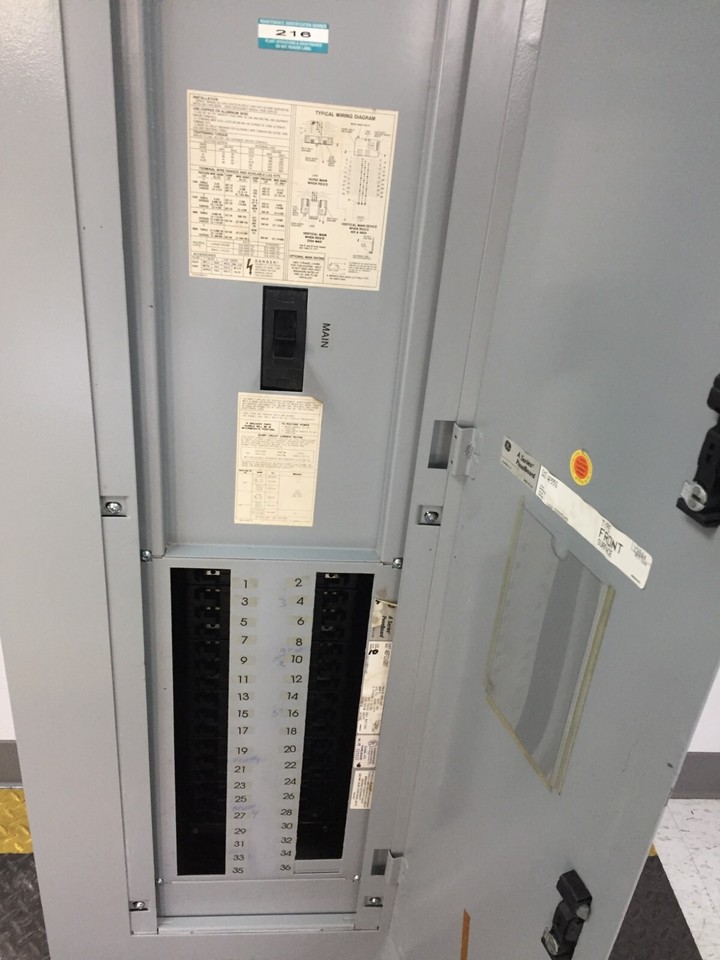 GE 225 AMP 480 VOLT 3 PHASE 36 CIRCUIT MAIN BREAKER PANEL..P-1161 | eBay