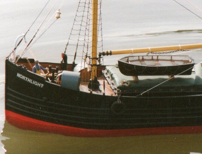 Caldercraft North Light Clyde Puffer Steam Coaster Boat Kit 1:32 Scale ...