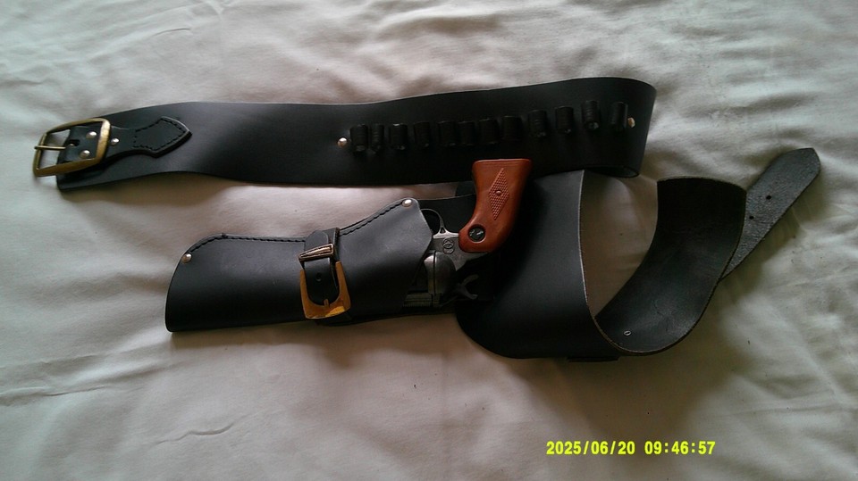 Western fast draw gunbelt. | eBay UK