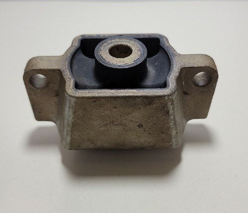 3BJ-61301-0 Tohatsu Rubber mount (upper) 3BJ613010, New Genuine OEM ...