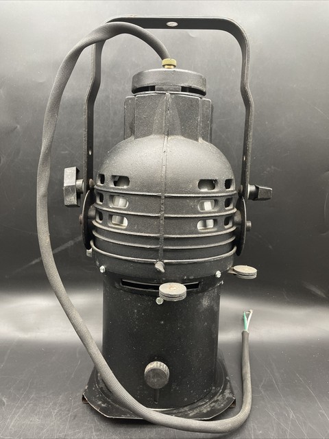 Altman 360Q Series Axial Ellipsoidal Stage Light for sale online | eBay