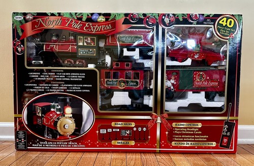 EZTEC North Pole Express Christmas 40 Piece Train Set 37181 - Open Box ...