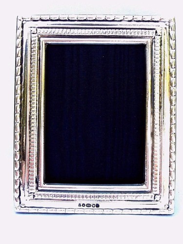 Lovely Finest Quality 999 Silver Hallmarked London & Britannia Marks ...