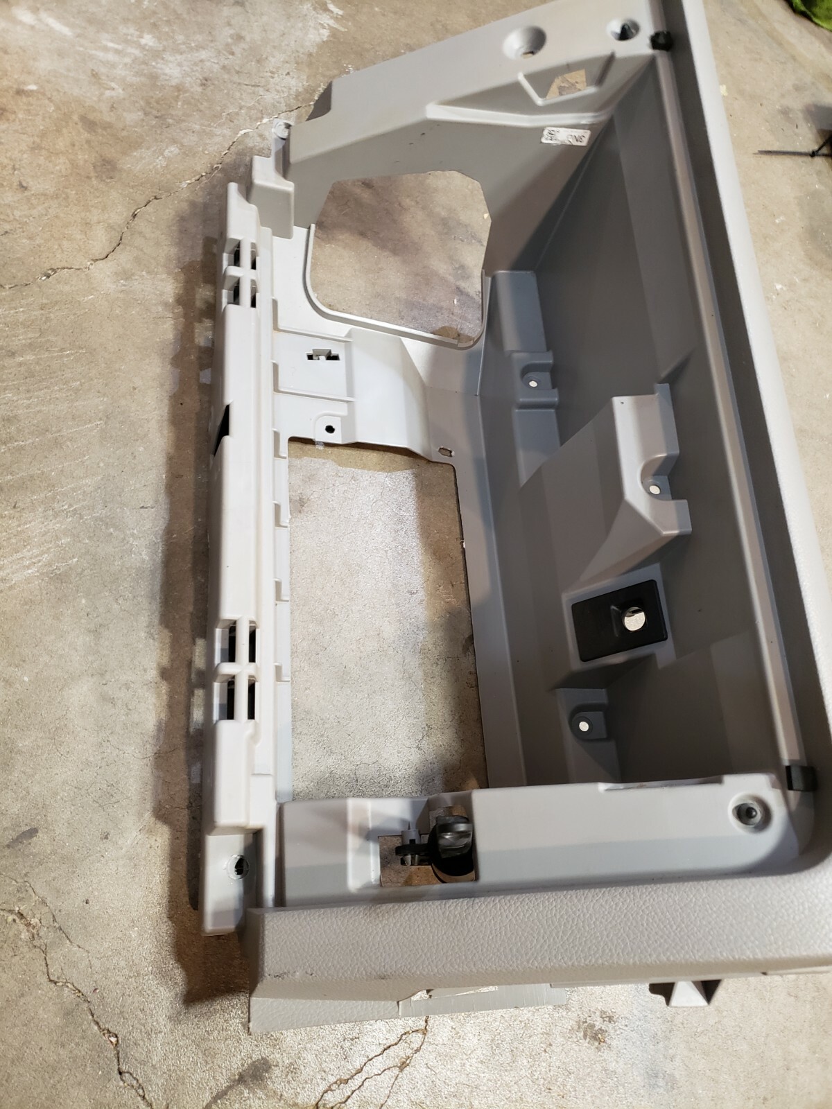 2014-2018 Subaru Forester Glovebox Mounting Assembly Tan | 66055FJ030 ...