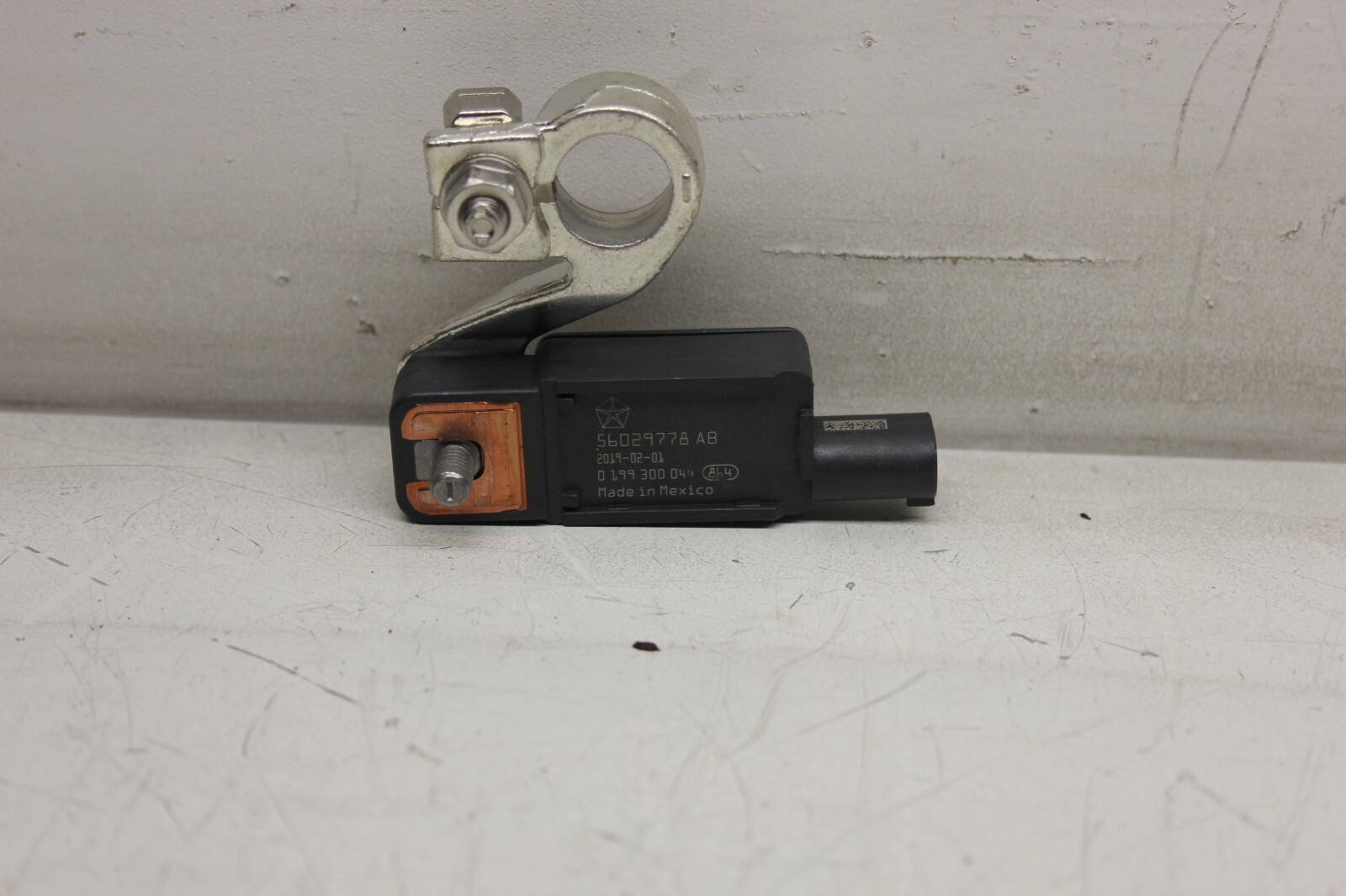 Genuine OEM Battery Cable Terminal End for Jeep 56029778AB for sale ...