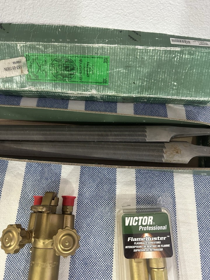 Victor MT204 Short Barrel Machine Cutting Torch/victor Flame Buster FB1 ...