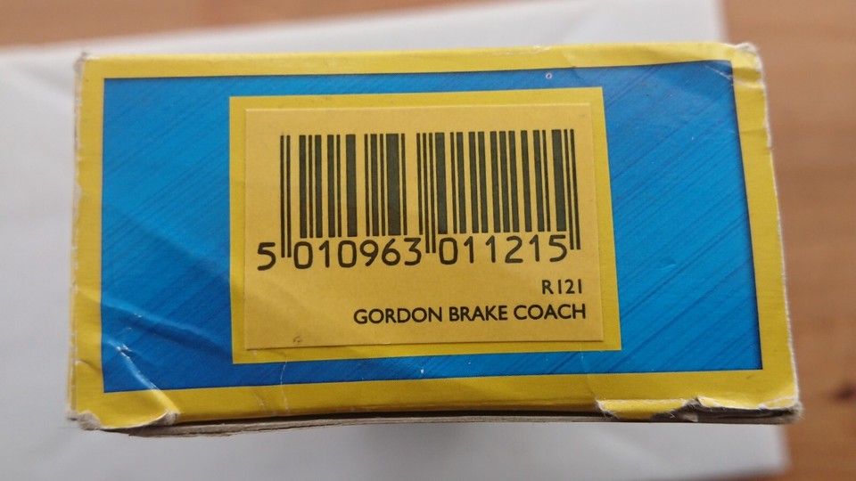 Hornby R121 Thomas & Friends Rolling Stock "Gordon Brake Coach" NEW | eBay