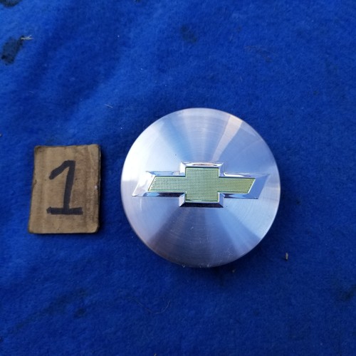 CHEVROLET SILVERADO TAHOE SUBURBAN MACHINED OEM CENTER CAP 20942002 ...