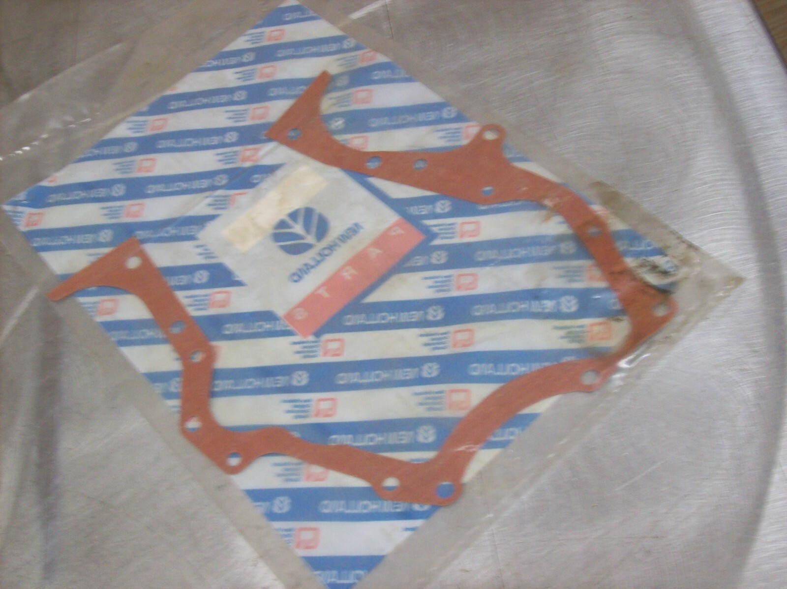 CNH5) CNH OEM Genuine NOS Gasket 83959396 | eBay