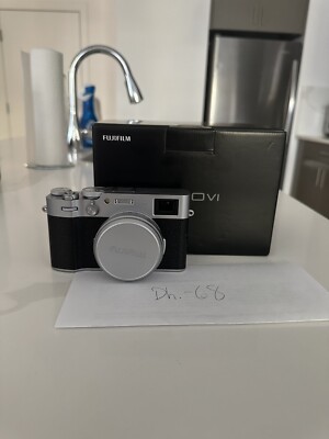 Fujifilm X100VI 40.2 Megapixel Digital Camera Silver Argent US - SHIPS ...