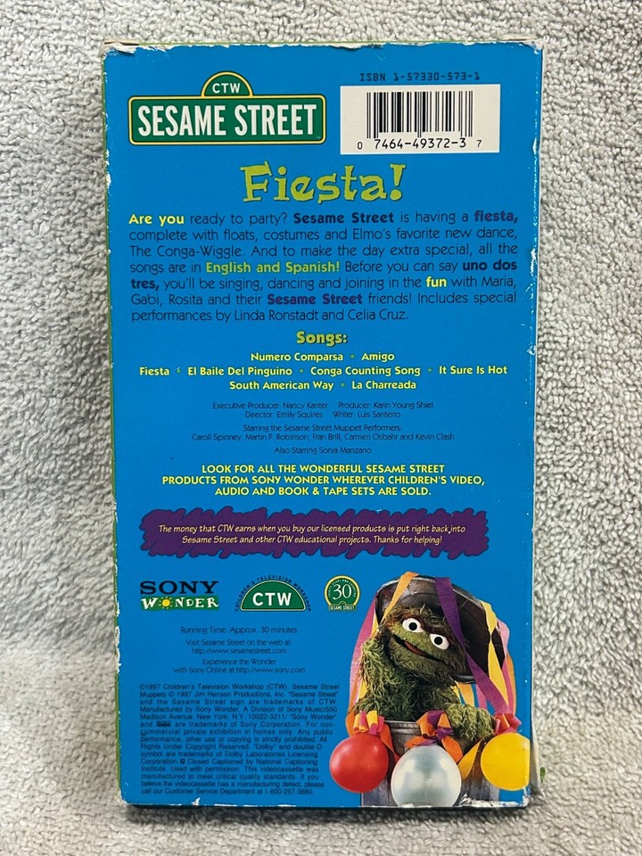 Sesame Street Fiesta! (VHS, 1997) English / Spanish Sing Along - Tested ...