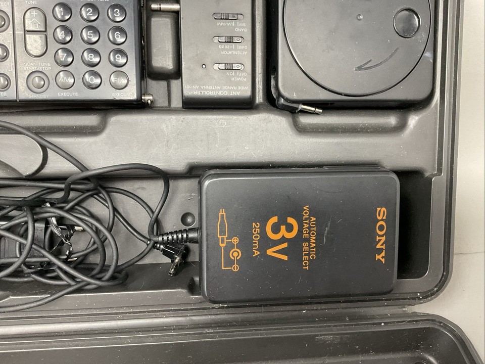 Sony ICF-SW1S Shortwave Radio AM/FM Stereo in case with accessories | eBay