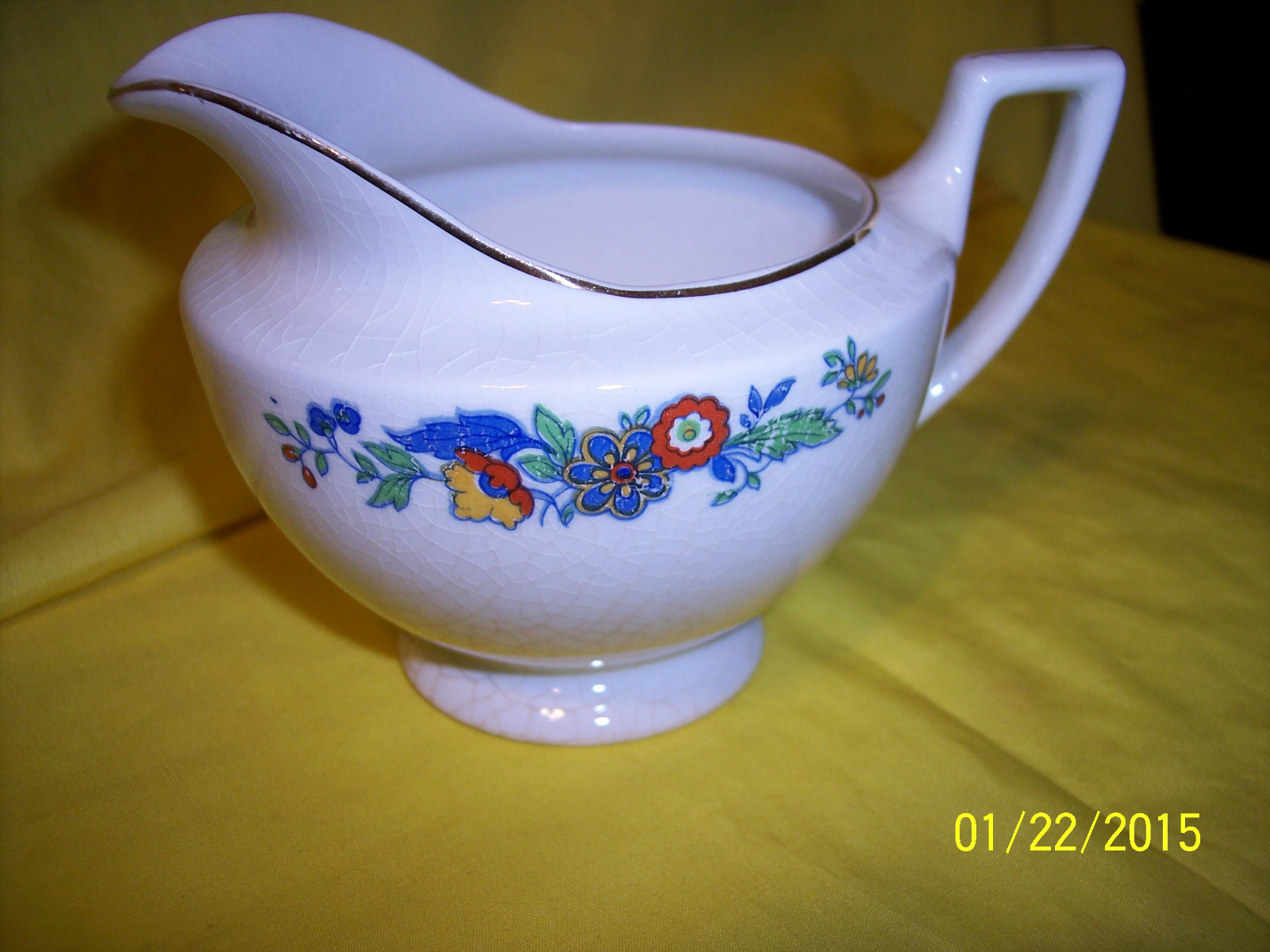 * Vintage Cleveland China CREAMER Pattern 847 BLUE RED YELLOW & RED ...