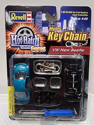 VOLKSWAGEN NEW BEETLE -1/64 Scale Model Key Chain - 2000 Revell | eBay