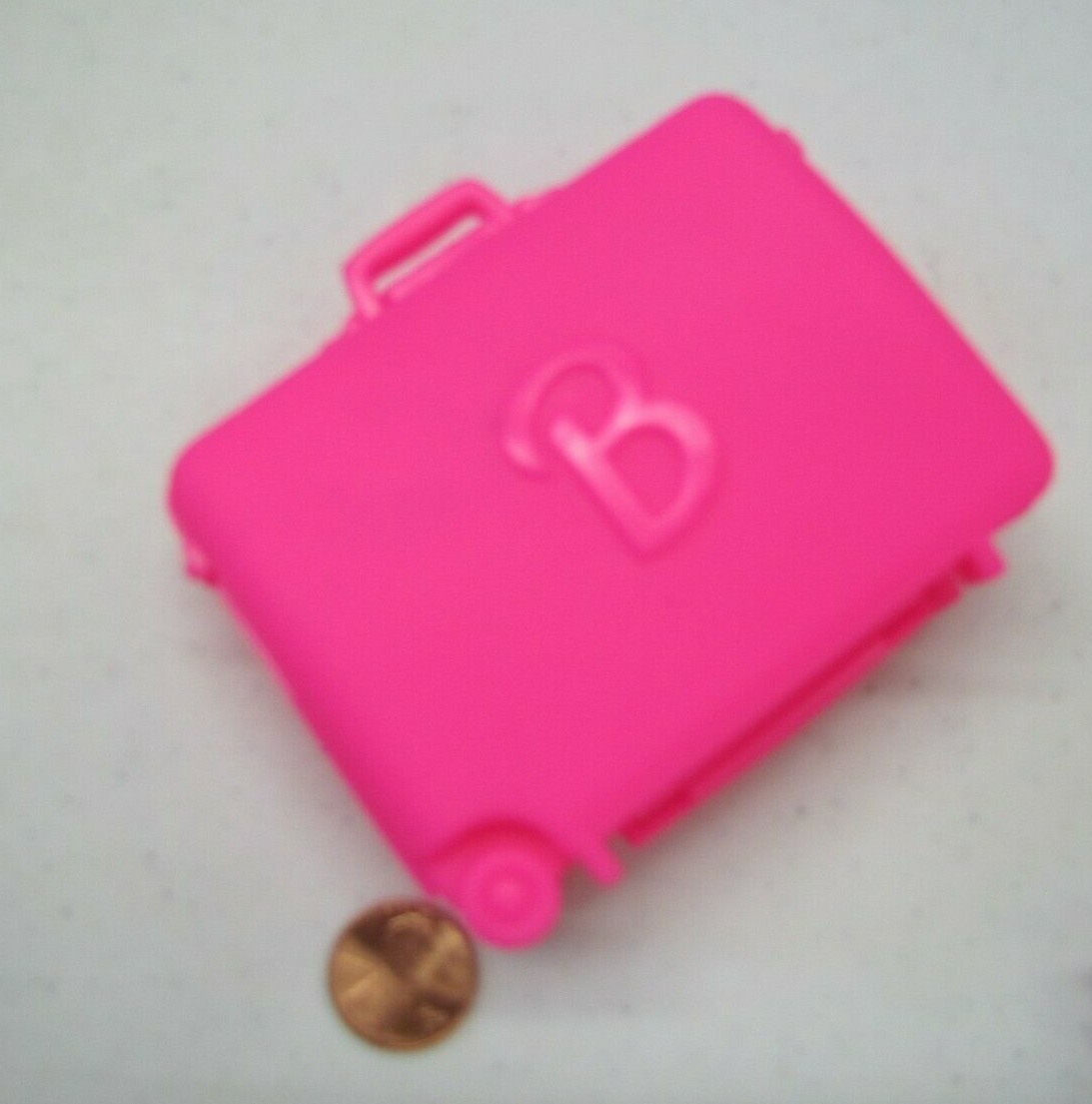 New Barbie Doll Hot Pink Suitcase Luggage New Unboxed Fashion Accessory ...