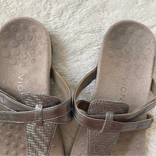 Vionic Karley comfort orthotic arch support sandals silver slip on size 8 | eBay