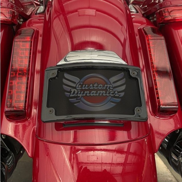 Custom Dynamics - LPF-RAD-CVO-B - Illuminated CVO License Plate Frame ...