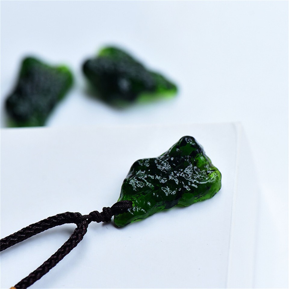Green Czech Moldavite Meteorite Crystal Gemestone Pendant Necklace ...