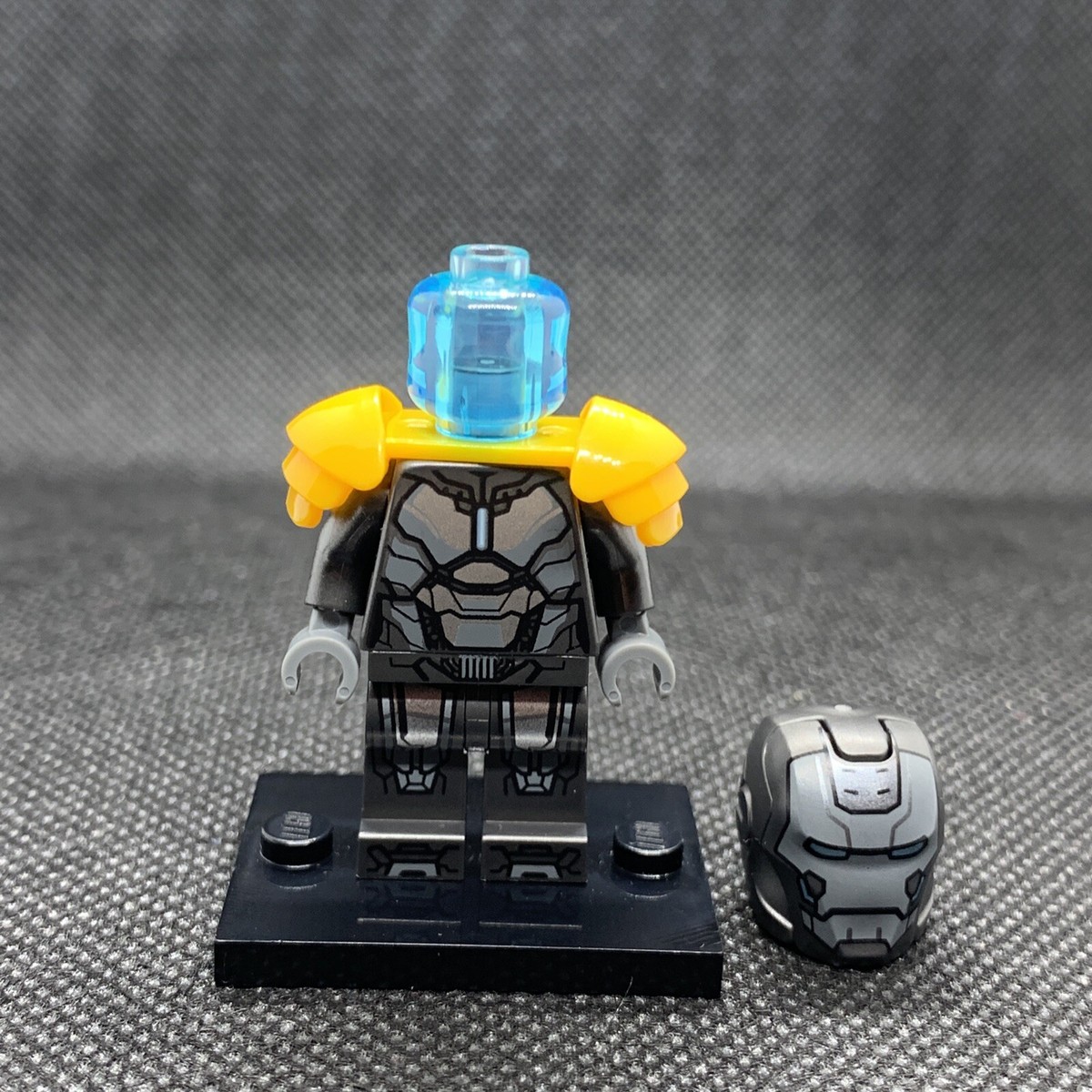 Lego Iron Man Mark 25