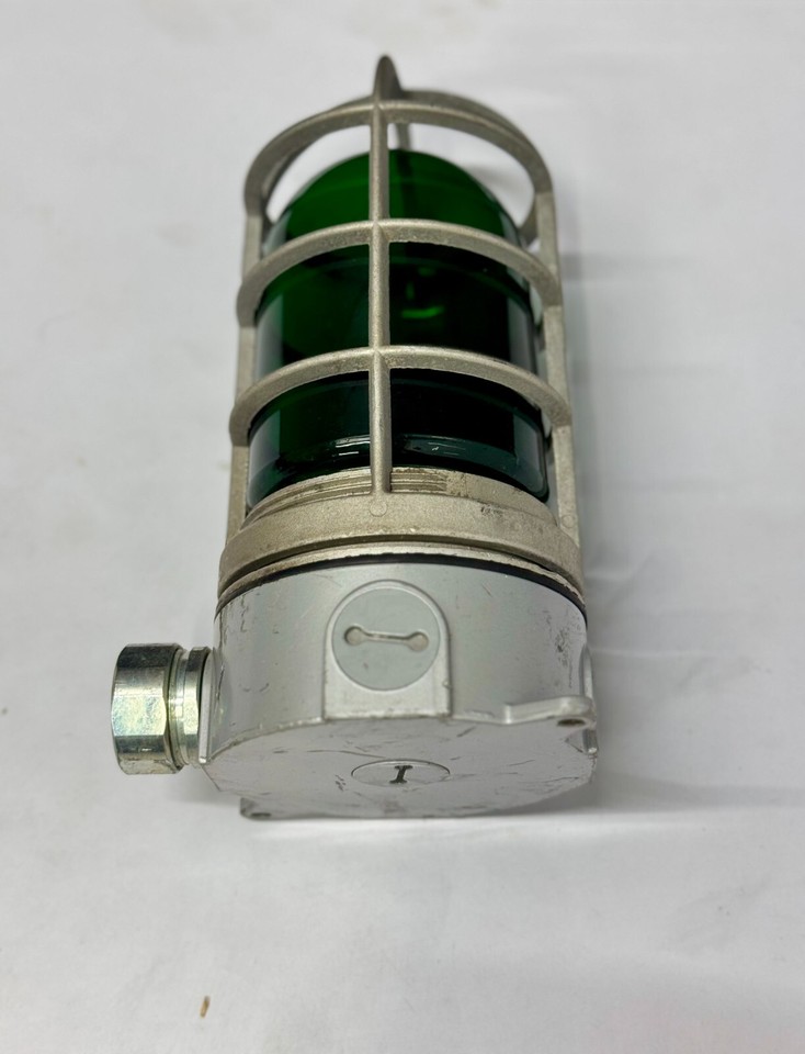 Classic Nautical Design Original Vintage Ship Aluminum Bulkhead Light ...