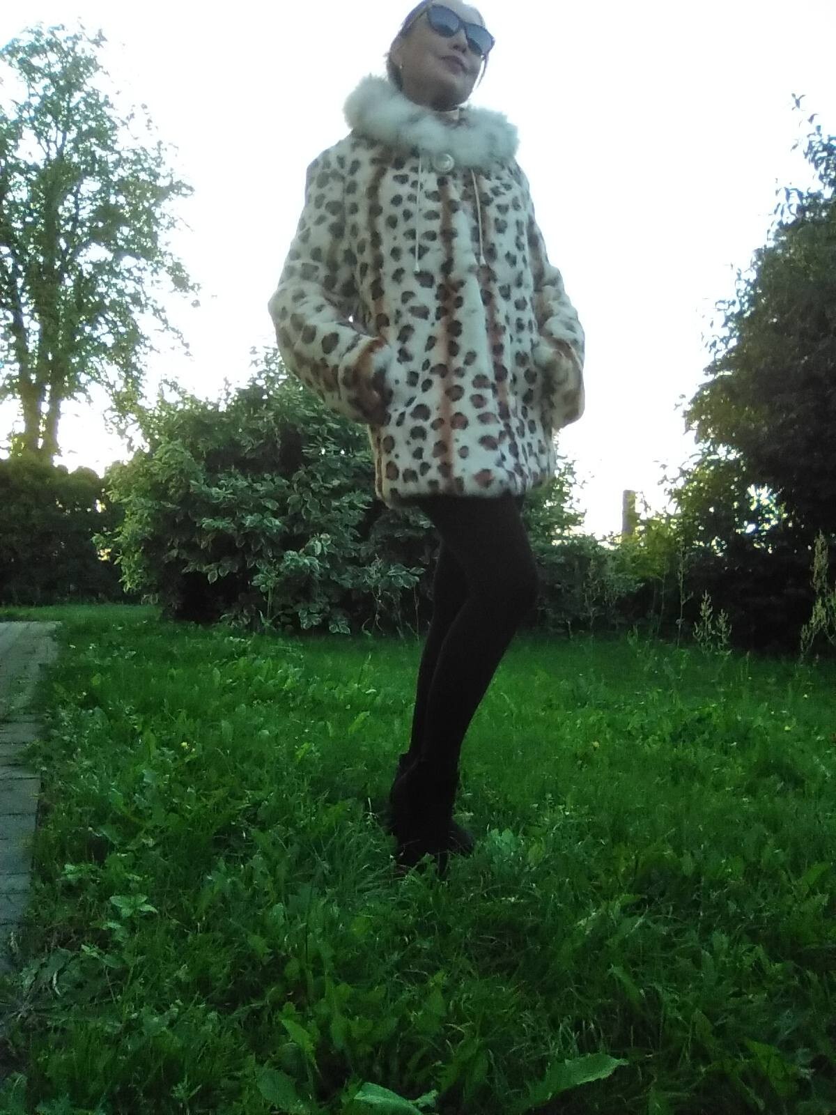 Rabbit fur jacket with hood Rabbit fur jacket with leopard print Size ...