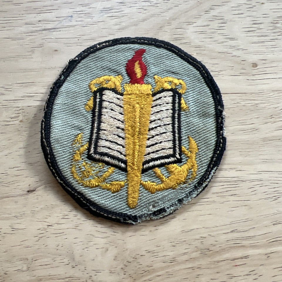 U.S. VTG Navy Or Coast Guard Flaming Touch With Anchors And Open Book ...