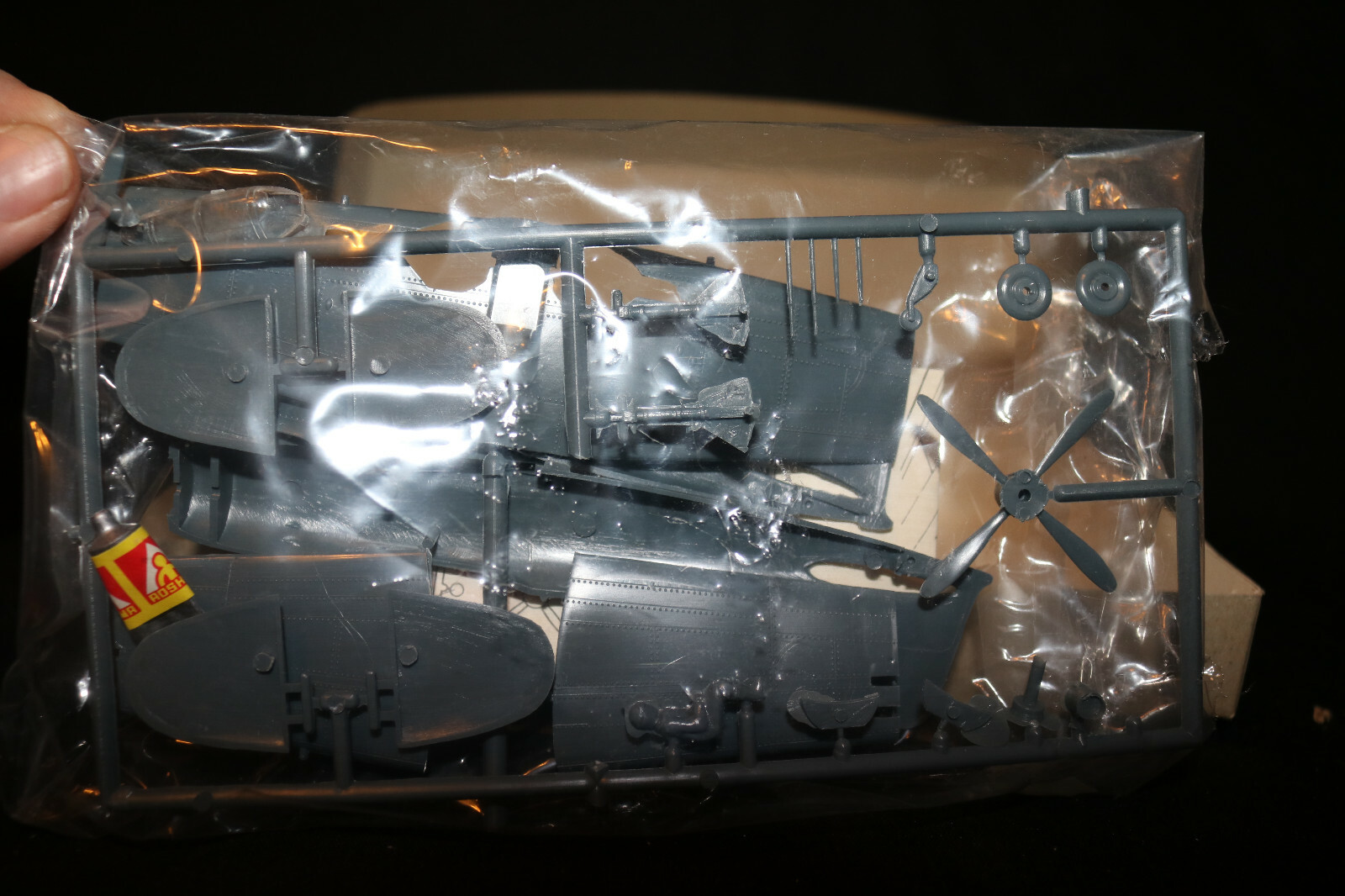 Aoshima A7M2 Reppu Sam Japanese Fighter 1/72 Scale Airplane Model Kit 9 ...