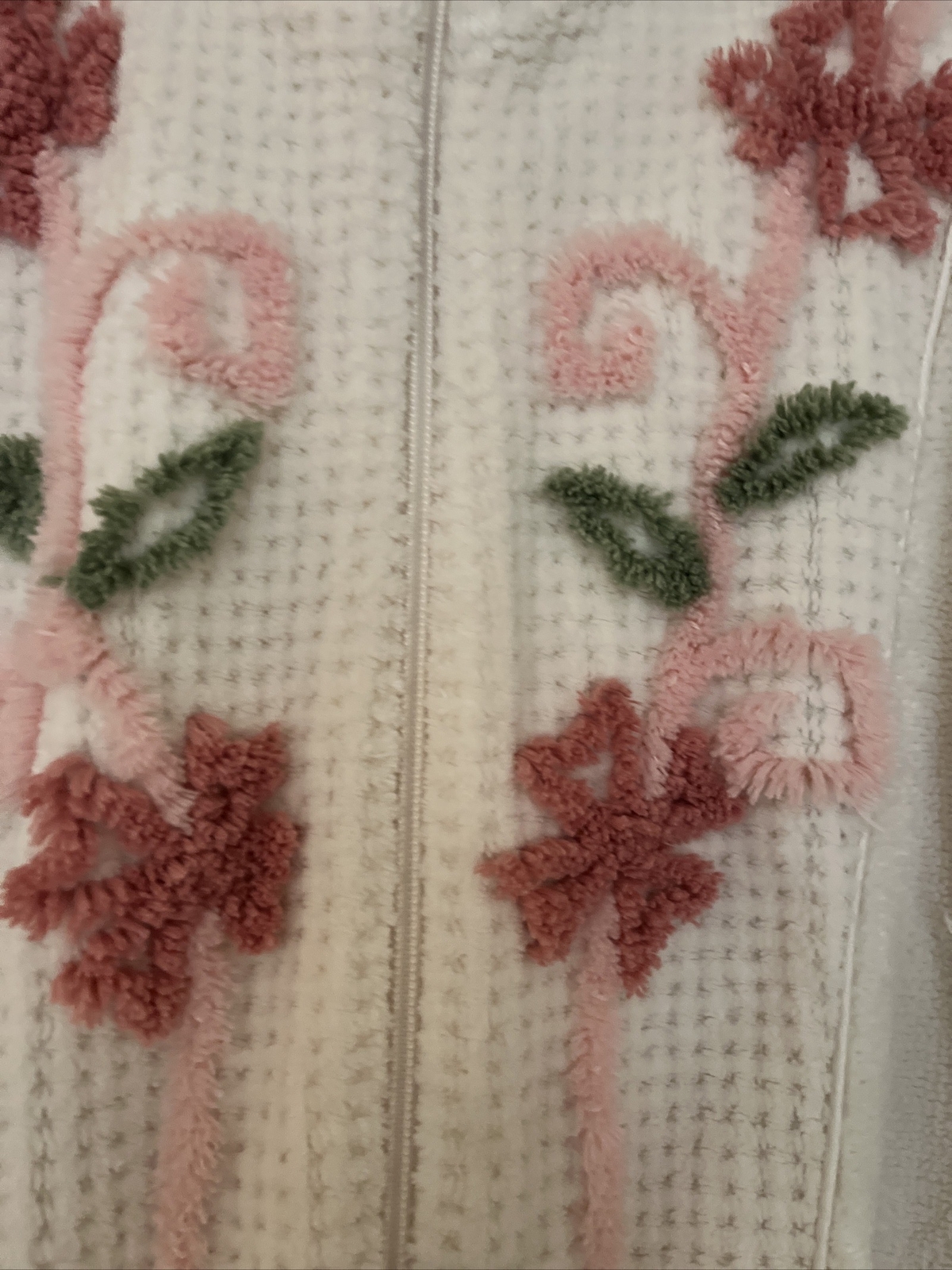 National Since 1952 White Chenille Robe Embroidered H… - Gem