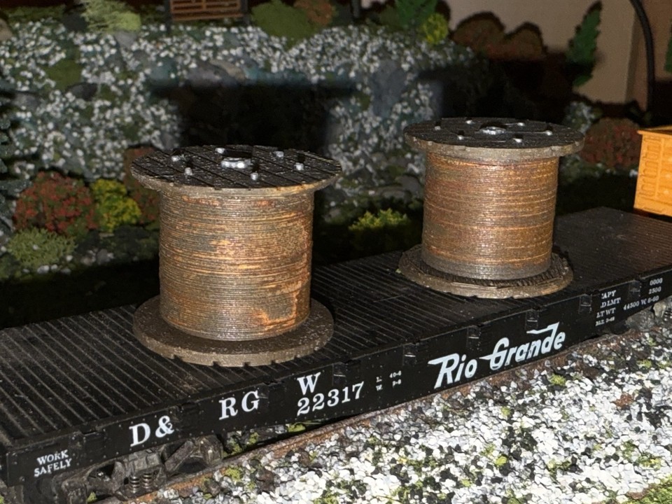 1:87 HO Scale Rusty Wire Spool W/O Rack | eBay