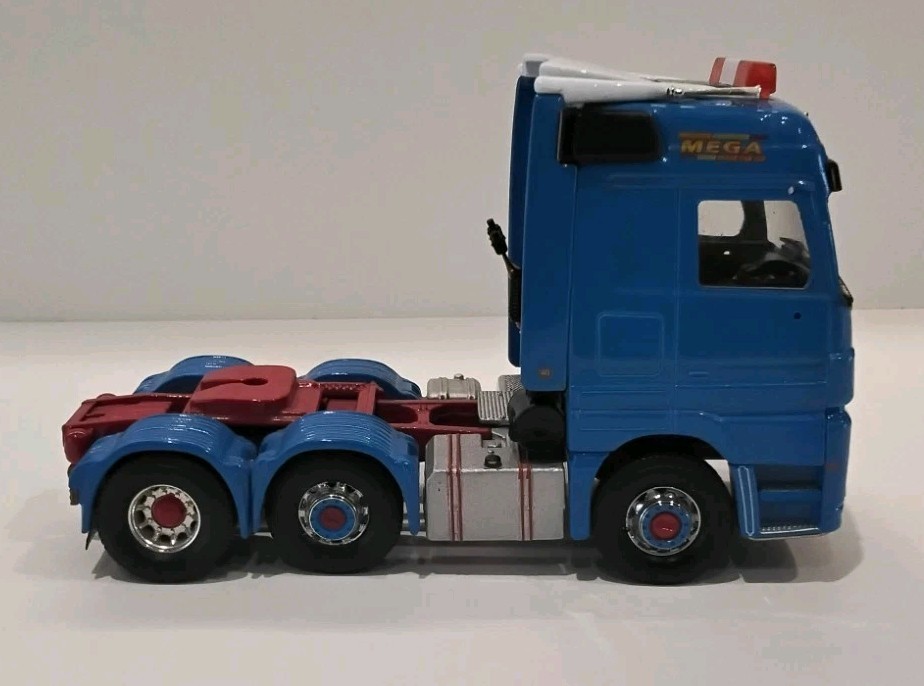 CORGI PLAIN BLUE MERCEDES BENZ ACTROS 460 6X2 SOLO UNIT 1:50 SCALE CODE ...