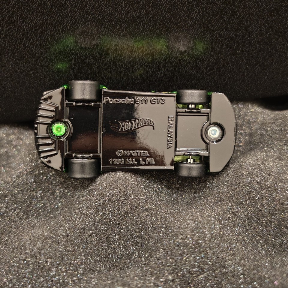 911 GT3 Hot Wheels 2025 Target Mail In No.5 Collector Edition In Hand ...