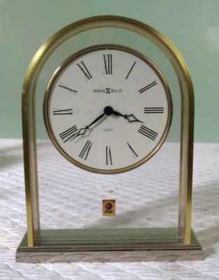 Vintage Howard Miller Arch Mantel or Desk Brass Clock Quartz Movement ...