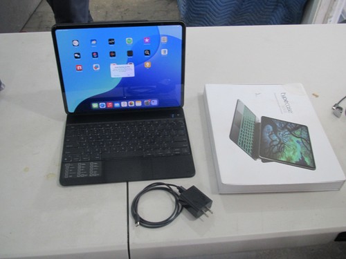 Apple A2926 (MVXR3LL/A) iPad Pro (M4) 256GB Tablet - Black w Extras ...