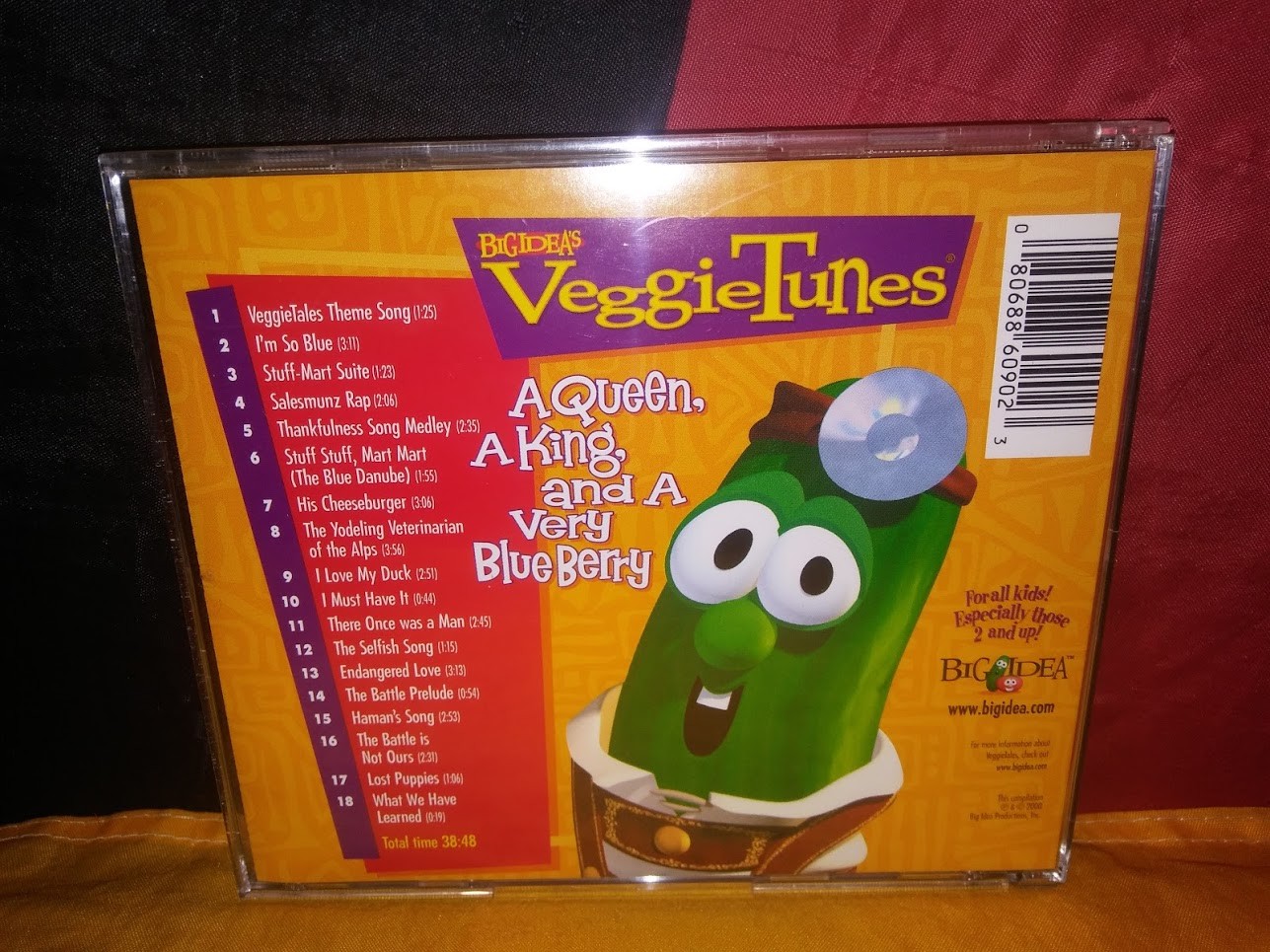 VeggieTunes: A Queen, a King, and a Very Blue Berry by VeggieTales (CD ...