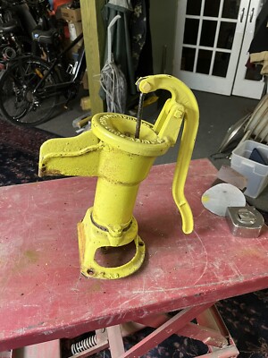 Plumbing - Pitcher Pump