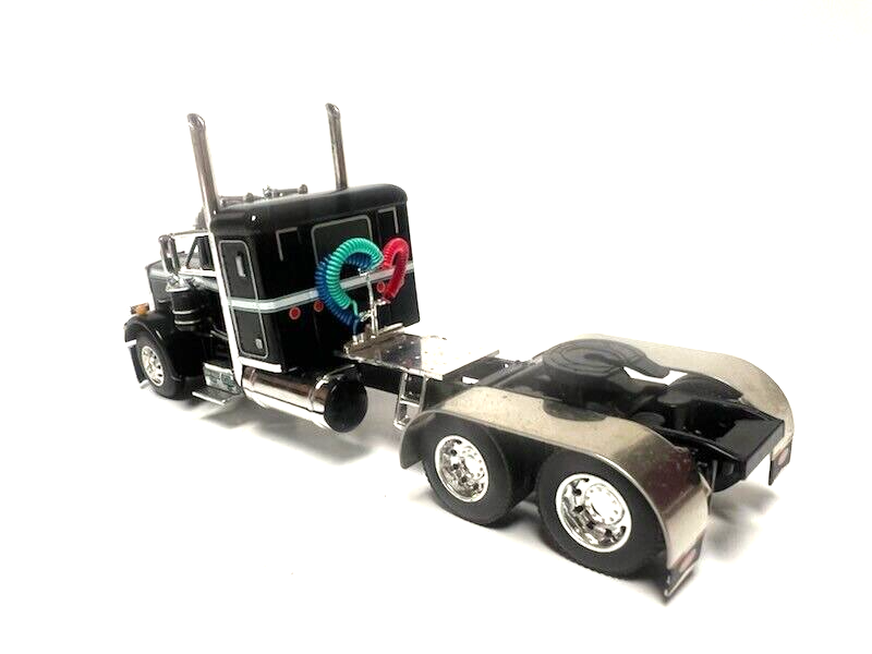 DCP 1/64 SCALE 359 PETERBILT SMALL BUNK SLEEPER, DARK GREEN, WHITE ...