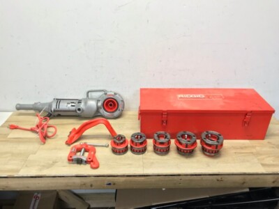 RIDGID 700 700-T2 Power Drive Pipe Threader Machine Set with Dies, Arm ...
