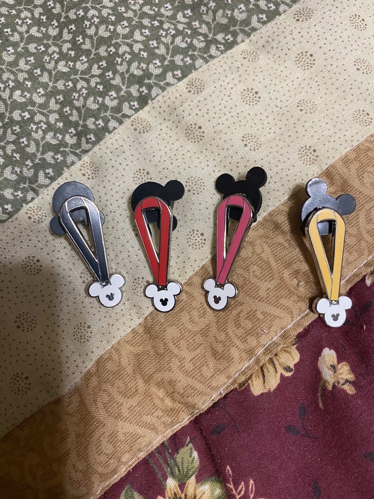 Disney Hidden Mickey Medal Ribbons pins | eBay