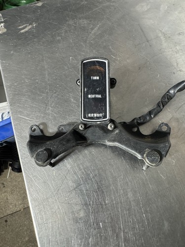 Yamaha SR500 SR 500 Gauge Cluster Bracket Speedometer Tachometer Dash ...