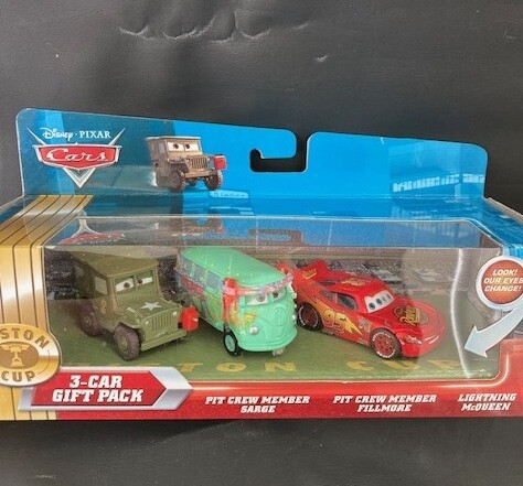 PIXAR Cars 3-CAR Gift Pack Pit Crew SARGE FILLMORE McQueen Lenticular ...