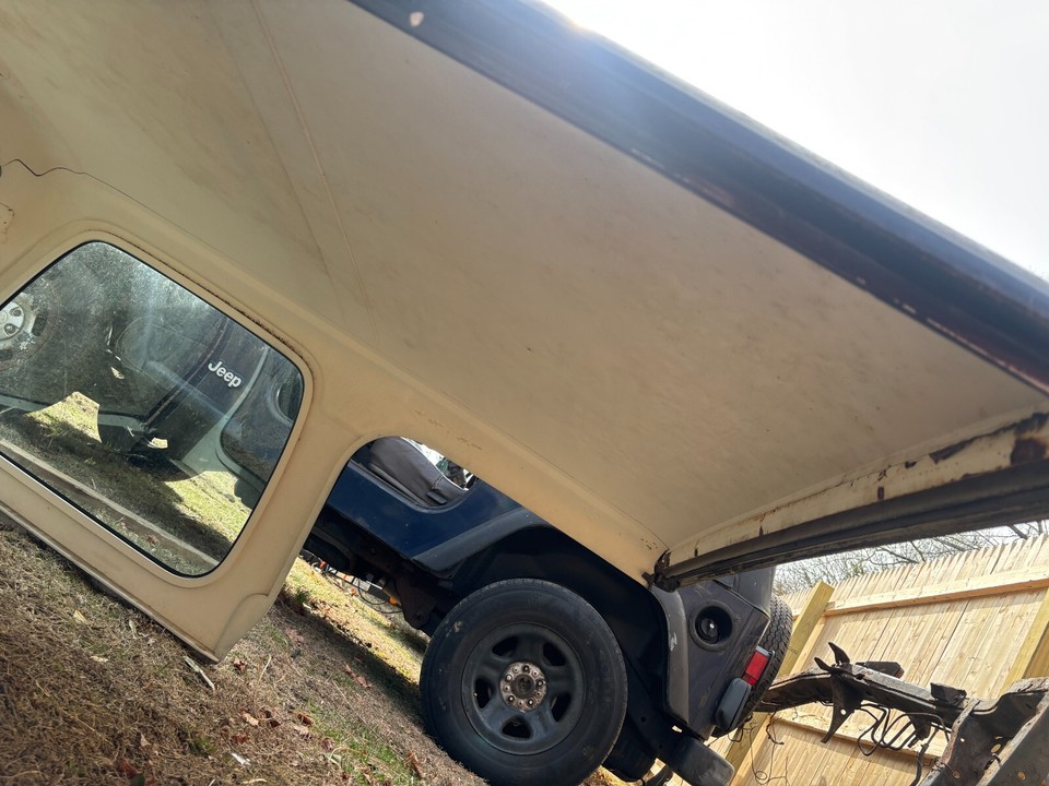 JEEP WRANGLER YJ HARD TOP FITS 87-95 & CJ7 models willing to shipping ...