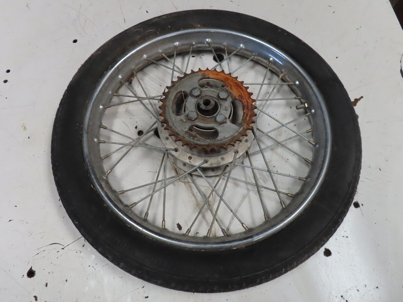 1970 U5 U7E Yamaha Scooter Rear Tire & Rim 20x2.50 | eBay