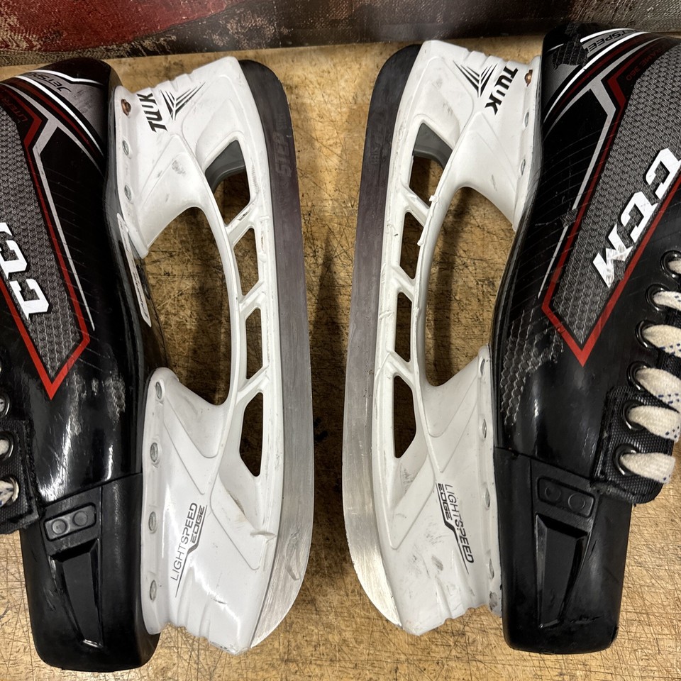 PRO STOCK CCM JETSPEED FT1 Liteframe 360 ice HOCKEY SKATES size 9.5 | eBay