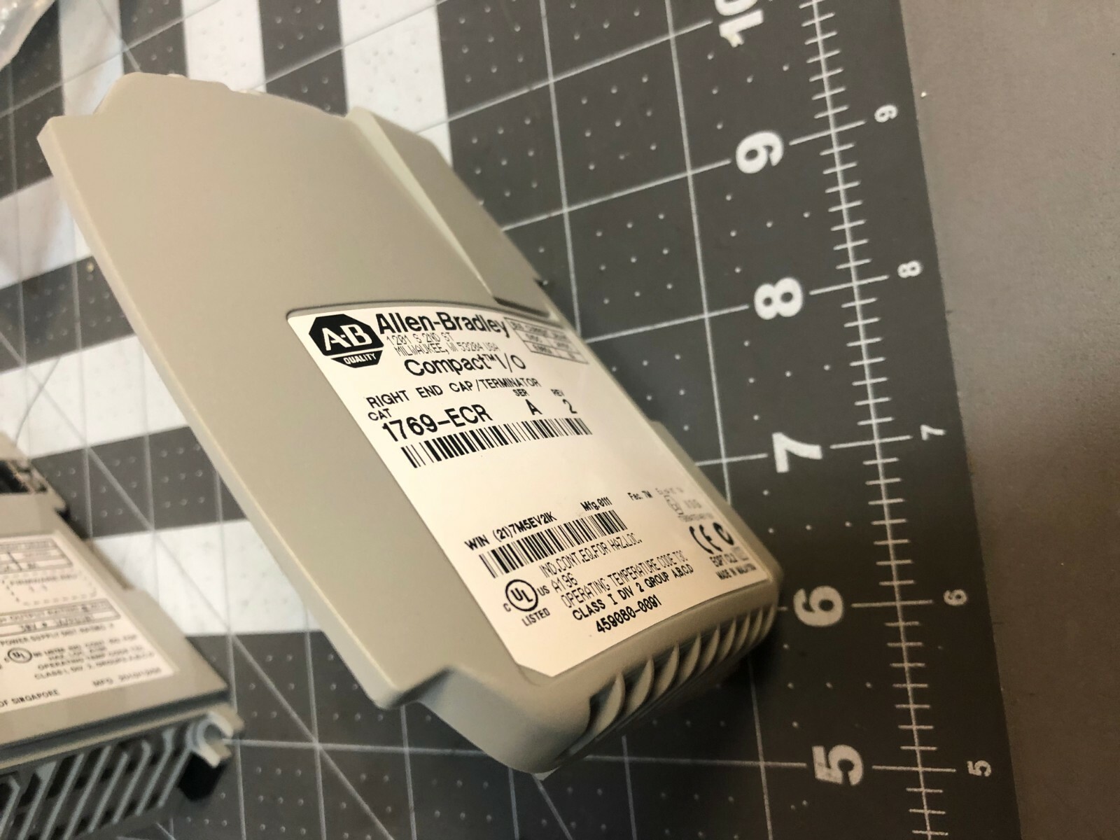 1769-ECR Compact I/O Allen-Bradley Right End Cap / Terminator ...